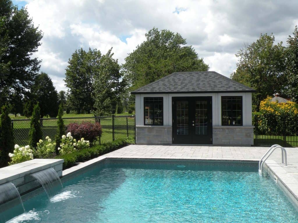 Cabanons à Mirabel - Garages et Cabanons Fontaine